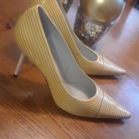 BCBGirls | Shoes | Pinstriped Yellow Bcbg Heels | Poshmark